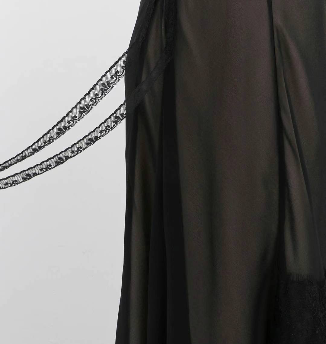 2219DR018 – Slady Singapore